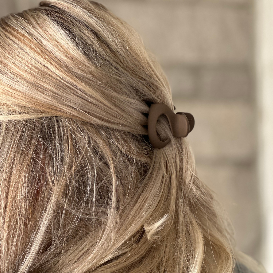 Curved Micro Mini Claw Clips – Lees & Alex